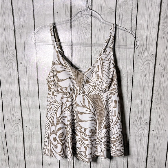 Hula Bay | Swim | Hula Bay Luana Tankini Size Small | Poshmark